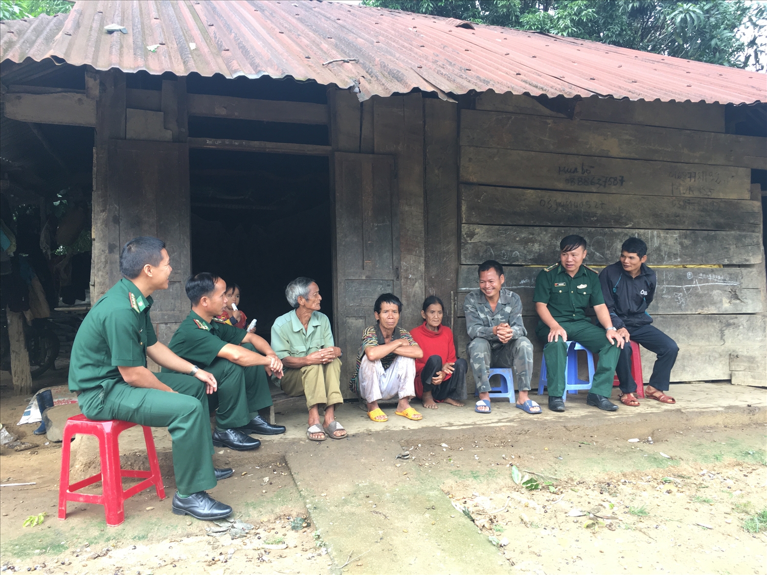 Tuyên Truyền Phổ Biến Giáo Dục Pháp Luật Cho Nhân Dân Vùng Biên Giới